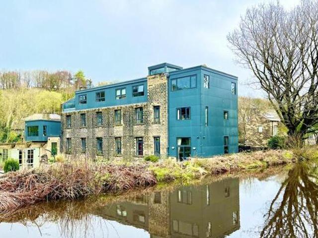 2 Bedroom Apartment For Sale In Slaithwaite