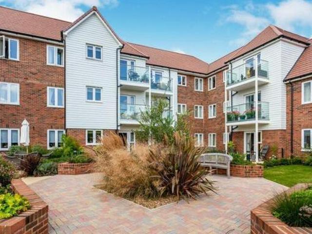 2 Bedroom Apartment For Sale In Smallhythe Road