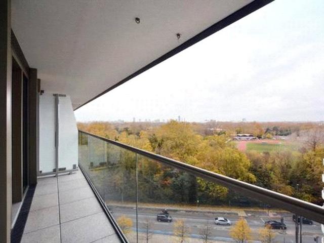 2 bedroom apartment for sale in Sophora House, 342 Queenstown Road, London, SW11