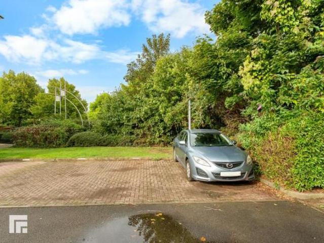 2 bedroom apartment for sale in Sorrento House, Vellacott Close, Cardiff, CF10