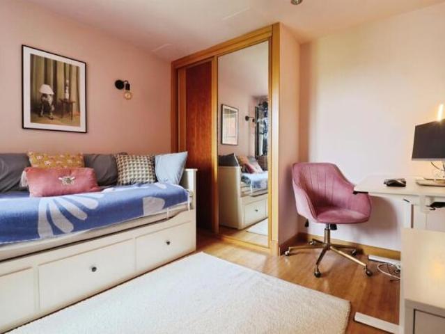 2 bedroom apartment for sale in South Mews, Cardiff, CF10