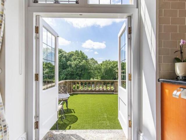 2 bedroom apartment for sale in South Facing Apartment in Whitlingham Hall with Spacious Terrace, NR14