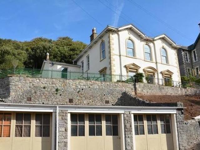 2 bedroom apartment for sale in South Road WestonsuperMare BS23