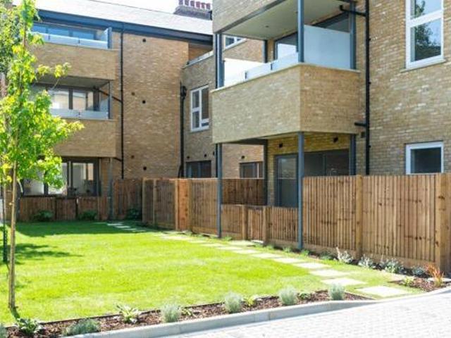 2 Bedroom Apartment For Sale In South Street
