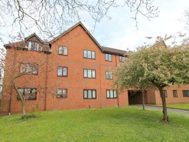 2 Bedroom Apartment For Sale In South Sutton