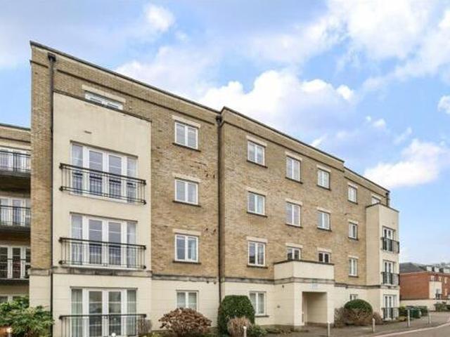 2 Bedroom Apartment For Sale In Southampton, Hampshire