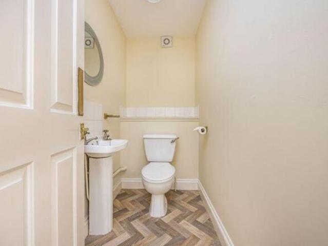 2 bedroom apartment for sale in Southsea, PO5