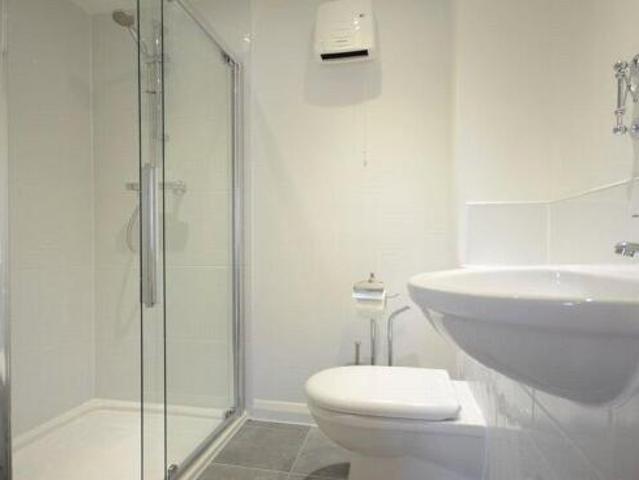 2 bedroom apartment for sale in Sovereign Court, 318a Kings Road, Reading, RG1