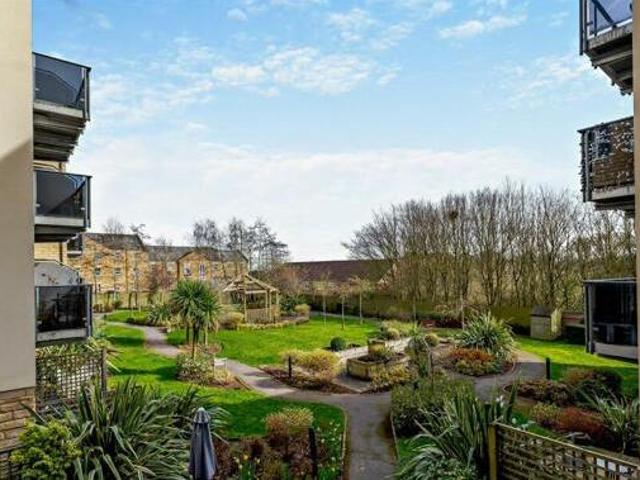 2 Bedroom Apartment For Sale In Squirrel Way, Shadwell