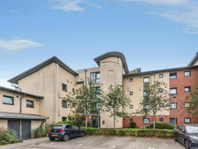 2 bedroom apartment for sale in Tunnicliffe Close, Swindon, SN3