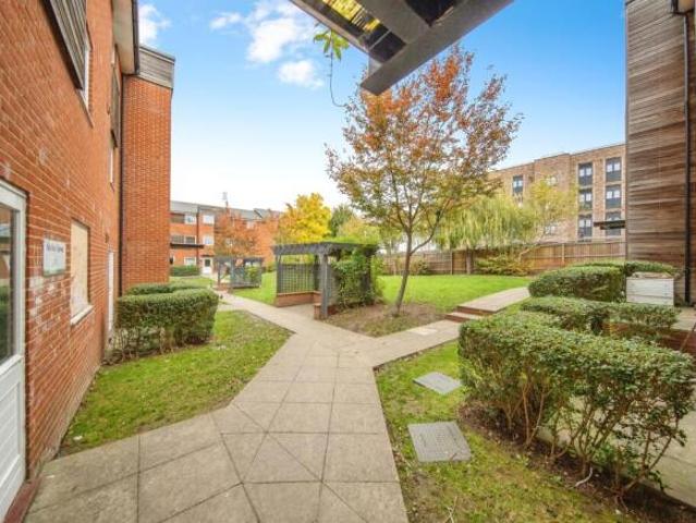 2 bedroom apartment for sale in Tye Road, Ipswich, IP3