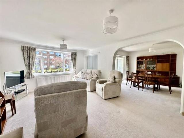 2 bedroom apartment for sale in The Avenue, Poole, Dorset, BH13
