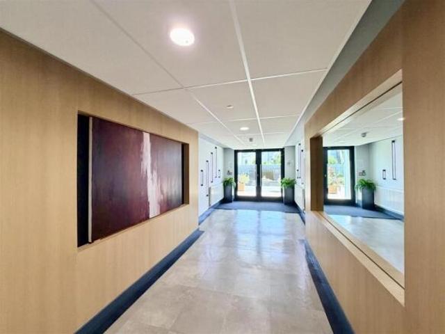 2 bedroom apartment for sale in The Barbican, Plymouth, PL1