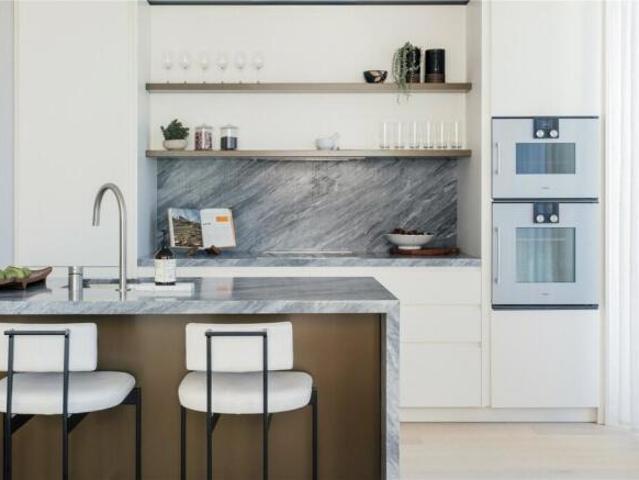 2 bedroom apartment for sale in The Broadway, London, SW1H