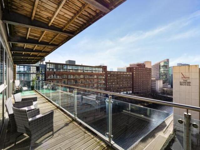 2 bedroom apartment for sale in The Edge Clowes Street, Salford, M3 5ND, M3