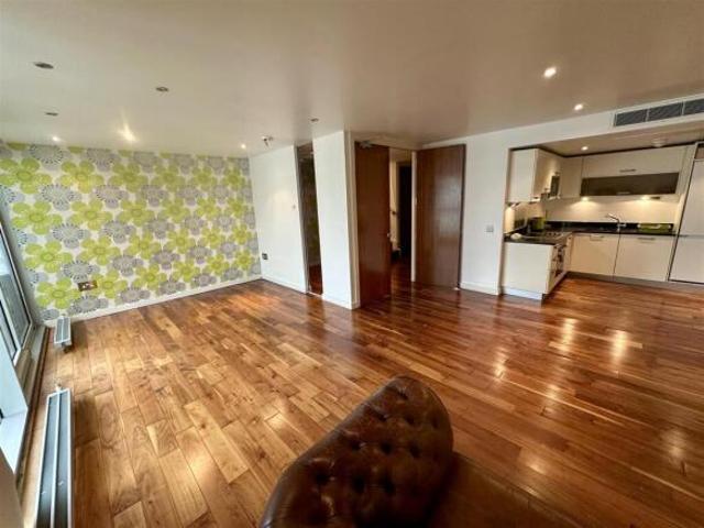 2 bedroom apartment for sale in The Edge, Clowes Street, Salford, M3