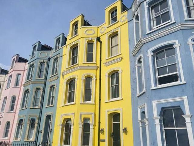 2 Bedroom Apartment For Sale In The Esplanade