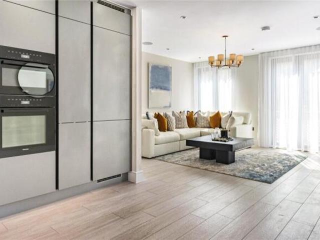 2 bedroom apartment for sale in The Exchange, Parabola Road, Cheltenham, Gloucestershire, GL50