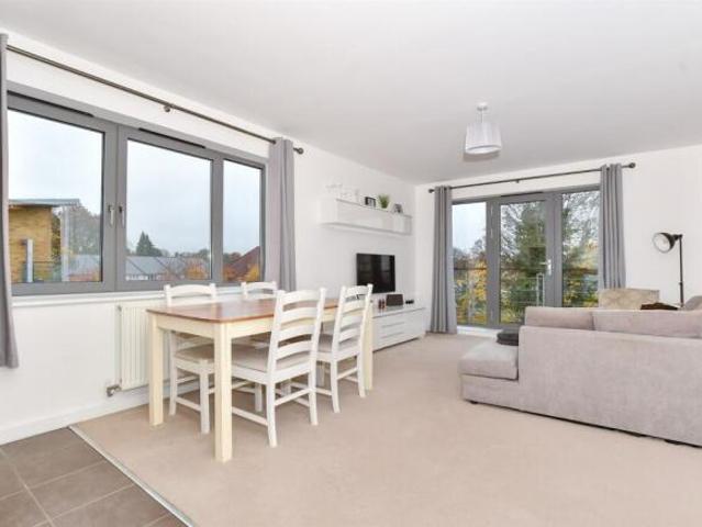 2 bedroom apartment for sale in The Farrows, Maidstone, Kent, ME15
