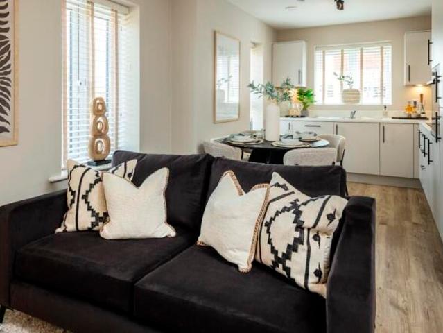 2 bedroom apartment for sale in The Grange, Formby, Merseyside, L37 6BR, L37