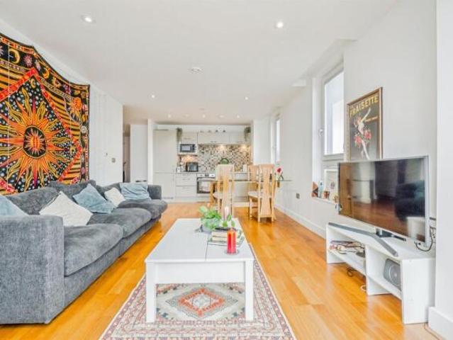 2 bedroom apartment for sale in The Hayes, Cardiff, CF10