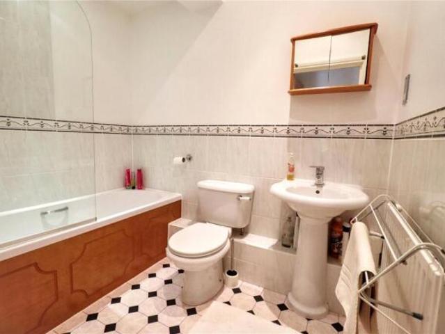 2 bedroom apartment for sale in The Moorlands, Englishcombe Lane, Bath, BA2