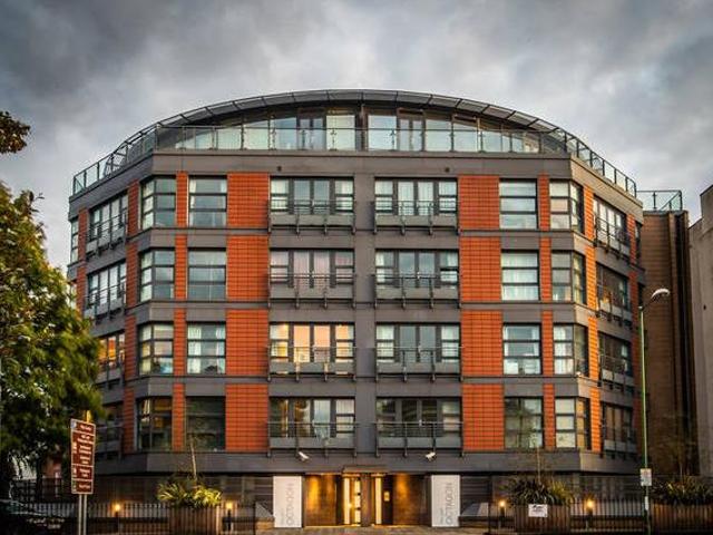 2 bedroom apartment for sale in The Park Octagon Western Terrace NG7