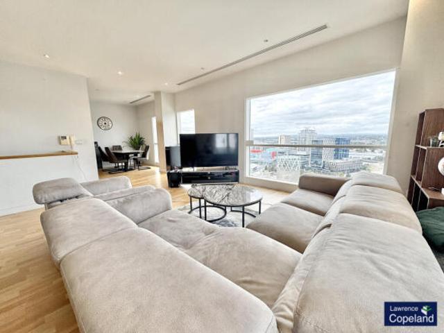 2 bedroom apartment for sale in The Quays, Salford, M50
