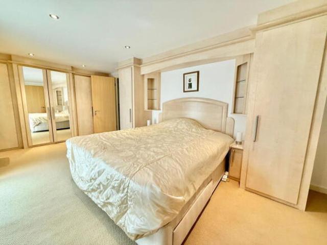 2 bedroom apartment for sale in The Rotunda, Westgate, Wetherby, LS22
