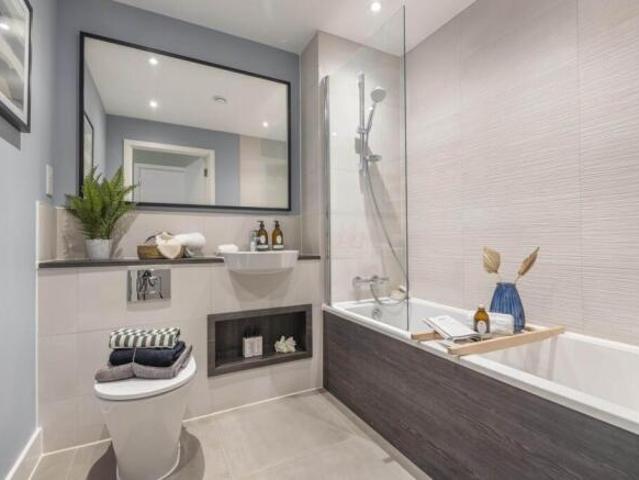 2 bedroom apartment for sale in The Show Home St James Quay, Norwich, NR3