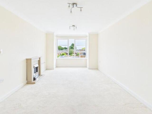 2 bedroom apartment for sale in The Street, Swindon, Wiltshire, SN25