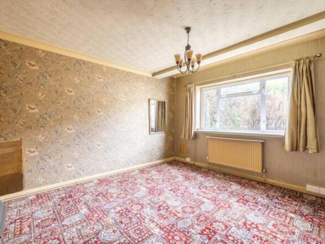 2 bedroom apartment for sale in Thirlmere Avenue, Slough, Berkshire, SL1 6ED, SL1