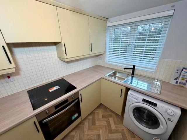 2 bedroom apartment for sale in Thorneycroft Drive, Warrington, WA1