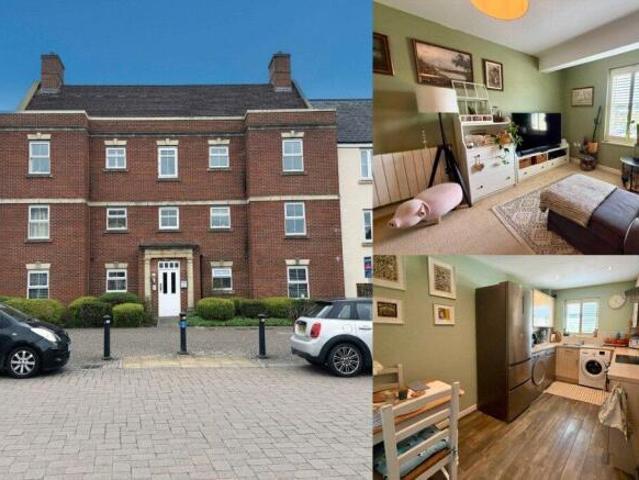 2 bedroom apartment for sale in Thursday Street, Haydon End, Swindon, SN25