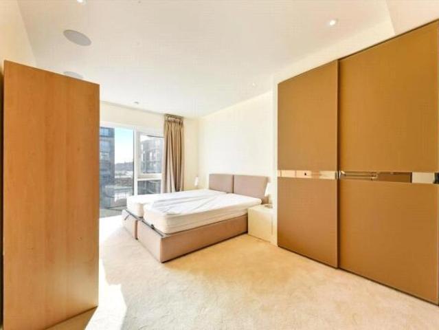 2 bedroom apartment for sale in Thurstan Street, London, SW6
