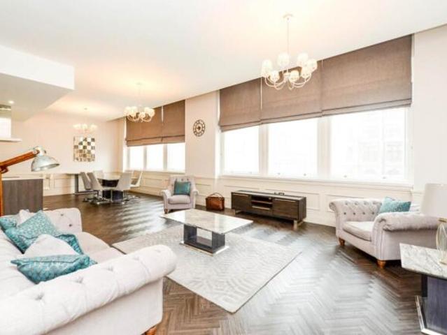 2 bedroom apartment for sale in Tower Building, 22 Water Street, Liverpool, Merseyside, L3