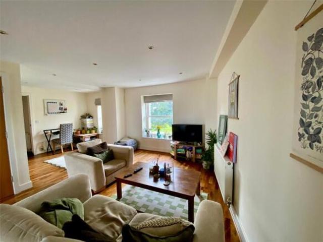 2 bedroom apartment for sale in Upper Belgrave Road, Bristol, BS8