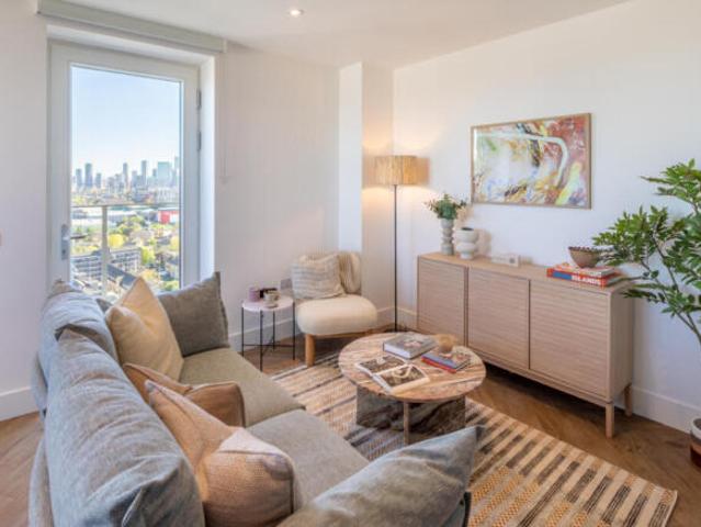 2 bedroom apartment for sale in Upper East, Stroudley Walk, E3
