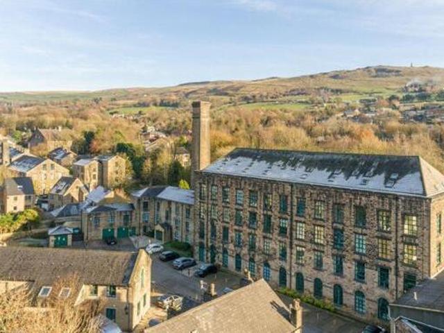 2 Bedroom Apartment For Sale In Uppermill
