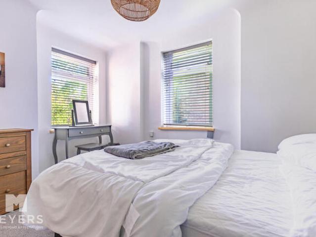 2 bedroom apartment for sale in Vale Road, Bournemouth, BH1 3, BH1