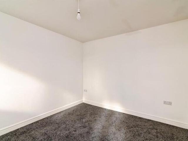 2 bedroom apartment for sale in Vivian Avenue, Nottingham, NG5