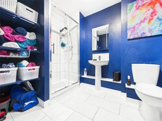 2 bedroom apartment for sale in Walkinshaw Court, Gloucester, Gloucestershire, GL1