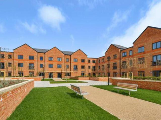 2 Bedroom Apartment For Sale In Wallingford