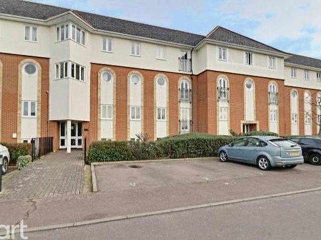 2 bedroom apartment for sale in Walsingham Close Hatfield AL10