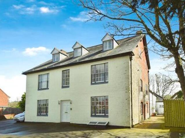 2 Bedroom Apartment For Sale In Wanborough