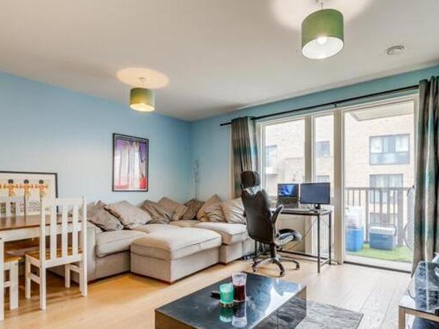 2 Bedroom Apartment For Sale In Wandsworth High Street, Wandsworth