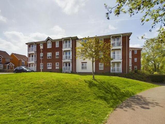 2 Bedroom Apartment For Sale In Watermead