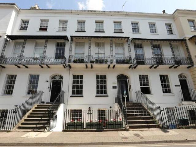 2 bedroom apartment for sale in Wellington Street, Cheltenham, Gloucestershire, GL50