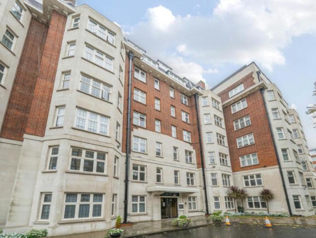 2 bedroom apartment for sale in Wellington Road, St. John's Wood, NW8
