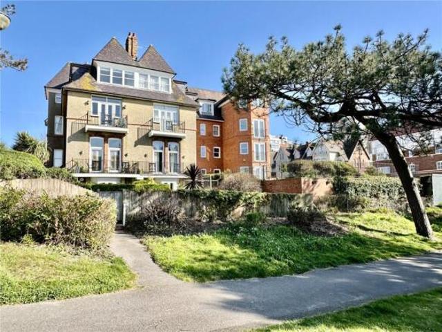 2 bedroom apartment for sale in West Cliff Gardens, Bournemouth, BH2